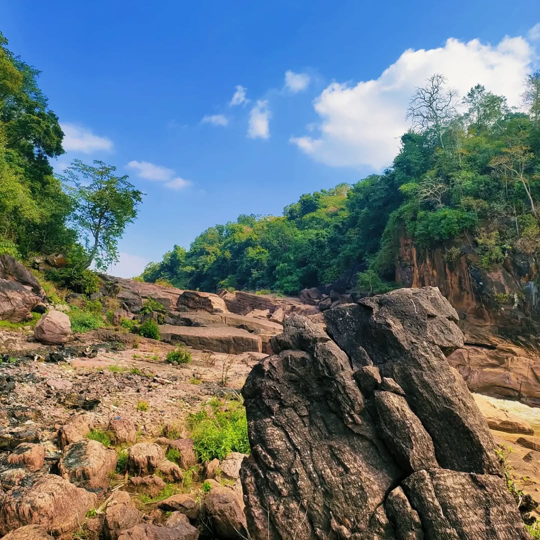 Gulmi Waterfall Chandeli Koraput