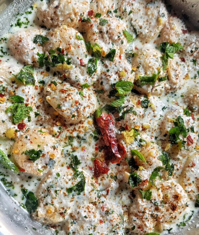 Dahi Bara Aloo Dum : Odisha's Spicy, Tangy Street Food Gem